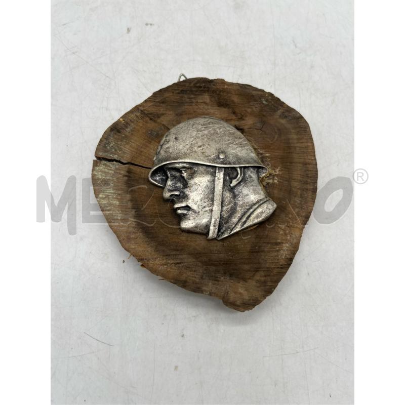 QUADRO VOLTO BENITO MUSSOLINI BASE IN LEGNO | Mercatino dell'Usato Ciampino